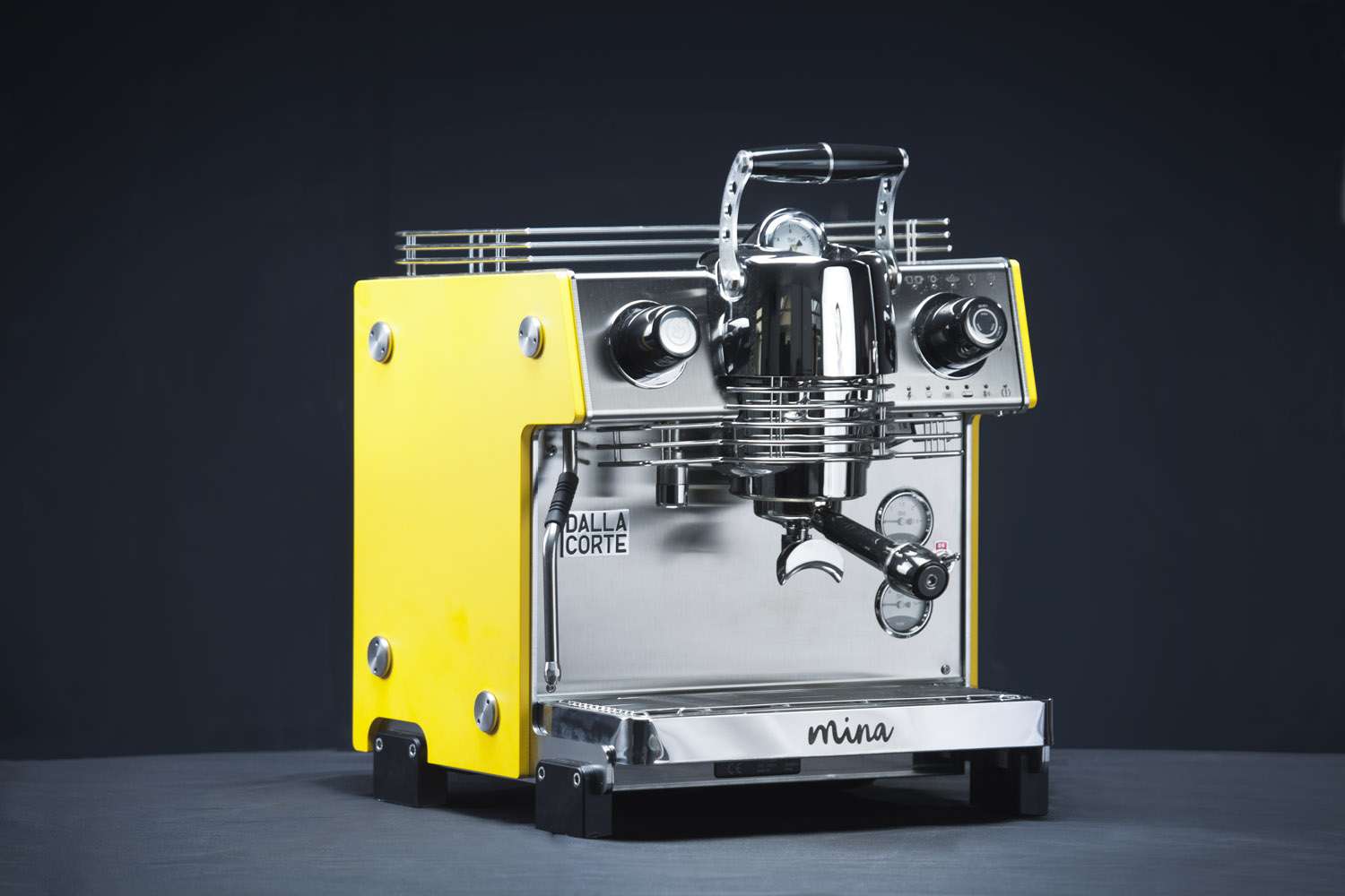SANREMO YOU Schwarz Espressomaschine | STOLL Espresso